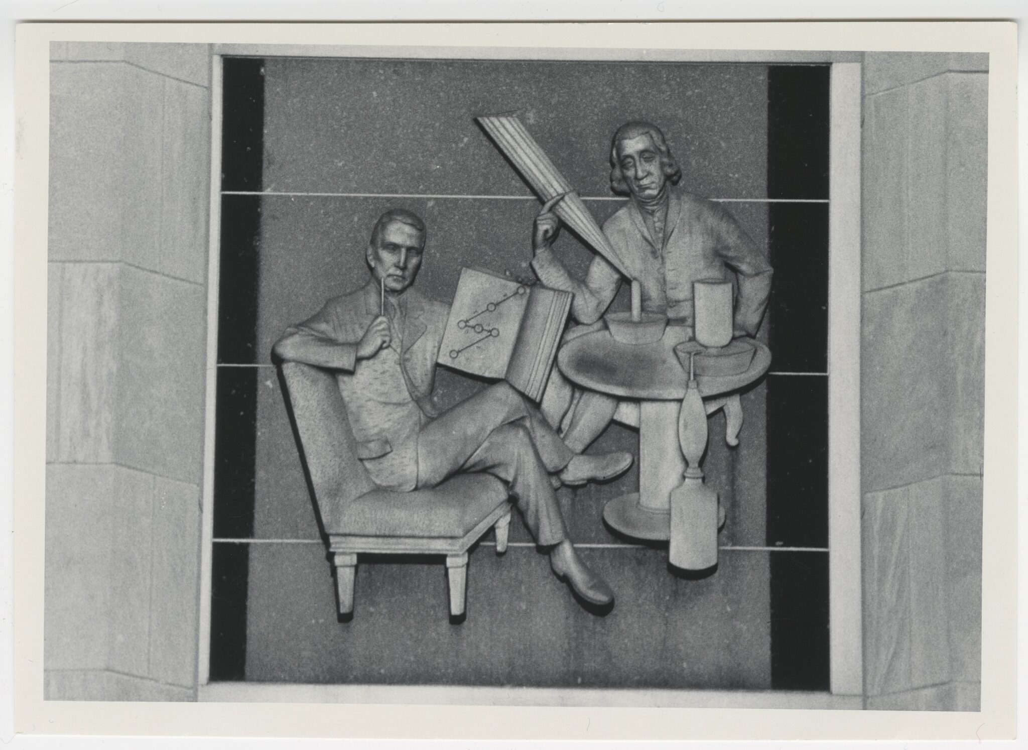 New architecture tour blooms on campus - McMaster Museum of Art